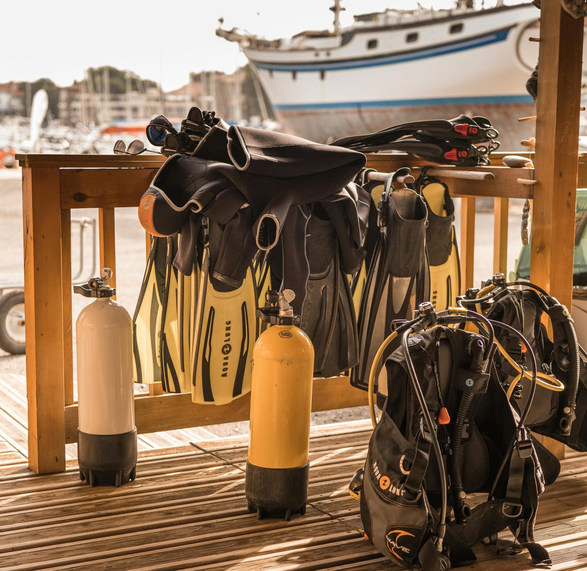 THE 11 BEST BCDS FOR SCUBA DIVING FOR PERFECT TRIM AT DEPTH - Divers-World